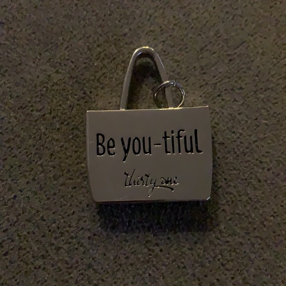 thirty-one | Jewelry | Thirty One Pendant Be Youtiful | Poshmark